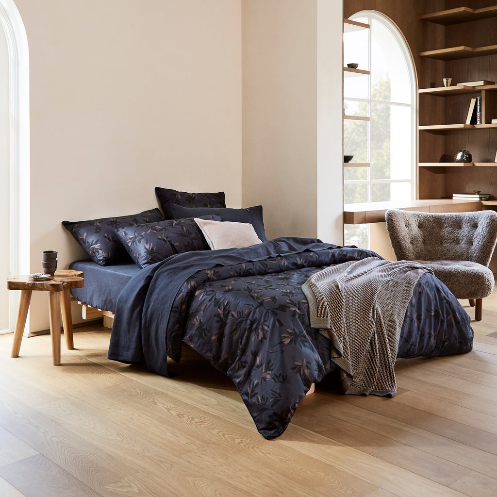 YUNA CARBON QUILT COVER SET WITH FITTED SHEET – Sheridan Malaysia